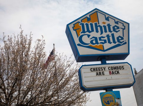 White Castle Burger Chain to Begin Replacing Human Fry Cooks With ...