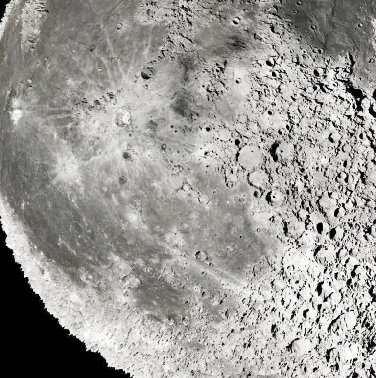 Astrophotographer Creates Incredibly Detailed Moon Images From 200,000 ...