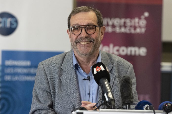 'Quantum is alive': French Scientist Alain Aspect Among Nobel Physics ...