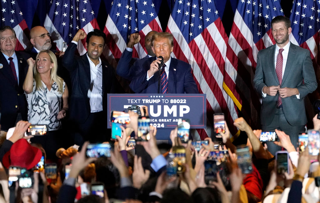 New Hampshire Republicans Hand Trump Victory in State Primary, But ...