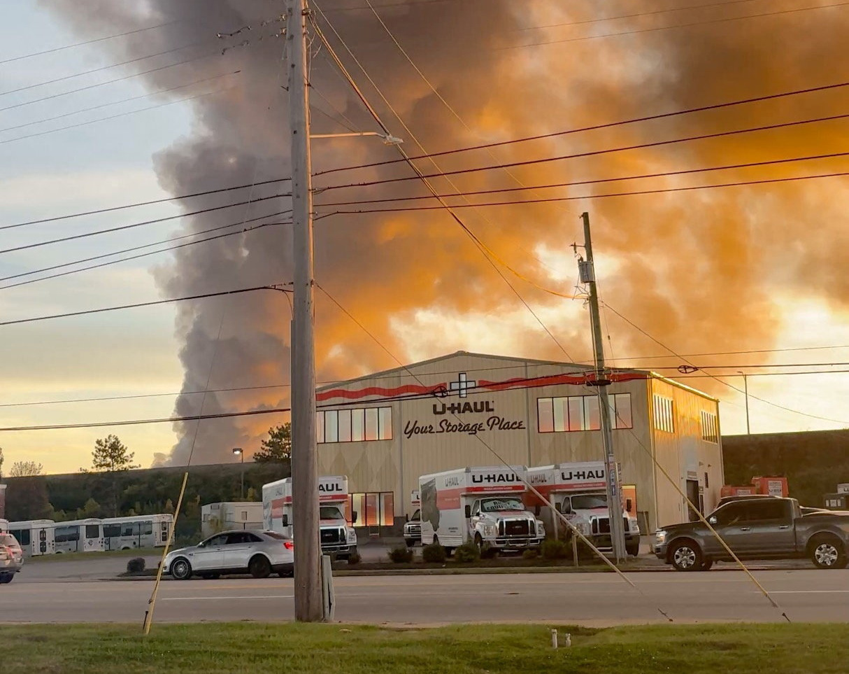 UPS Plane Catches Fire Upon Takeoff in Louisville, Kentucky, Killing 7 ...