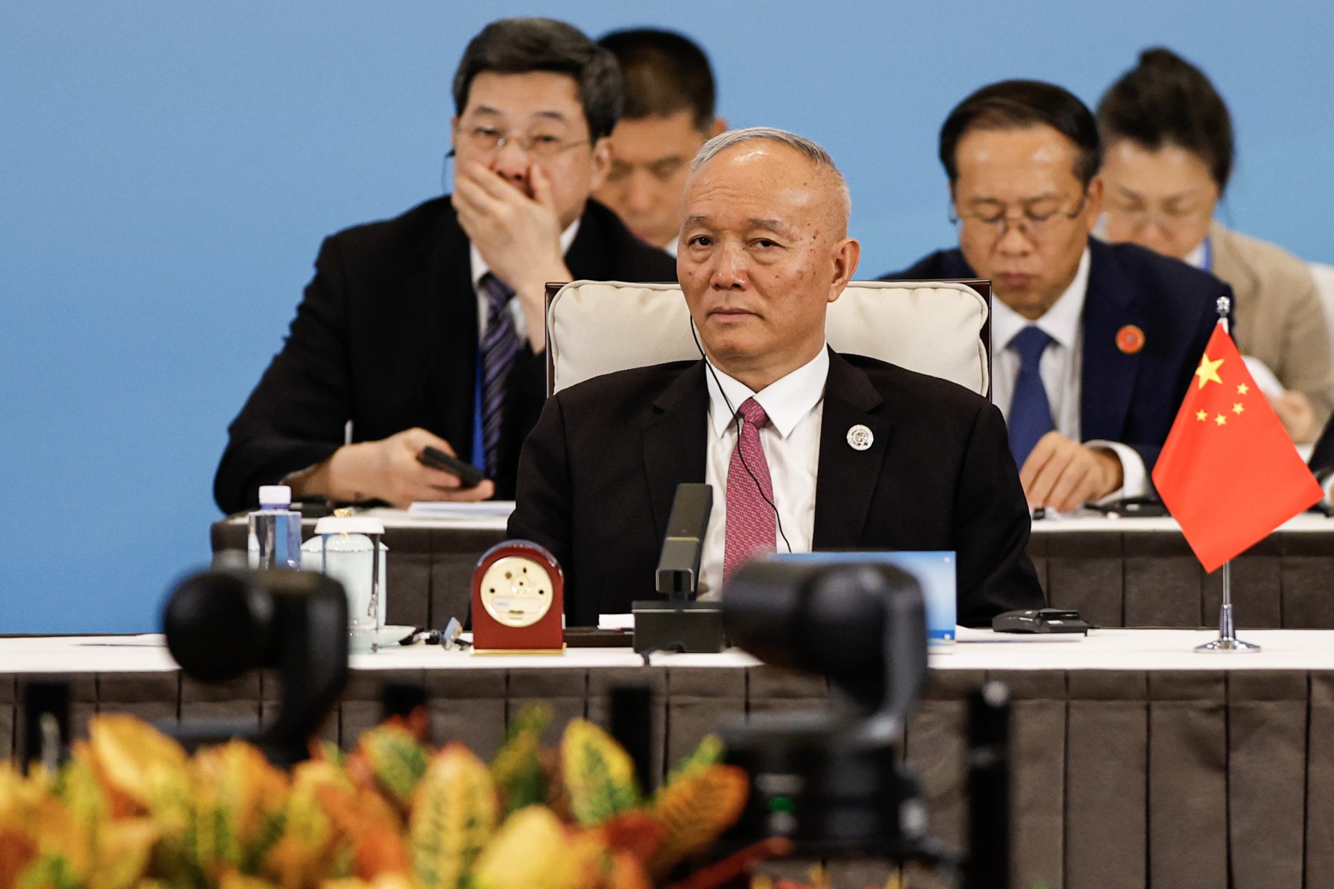 Can Xi Jinping Be Brought Down by His Closest Aide? Cai Qi, Power, and ...
